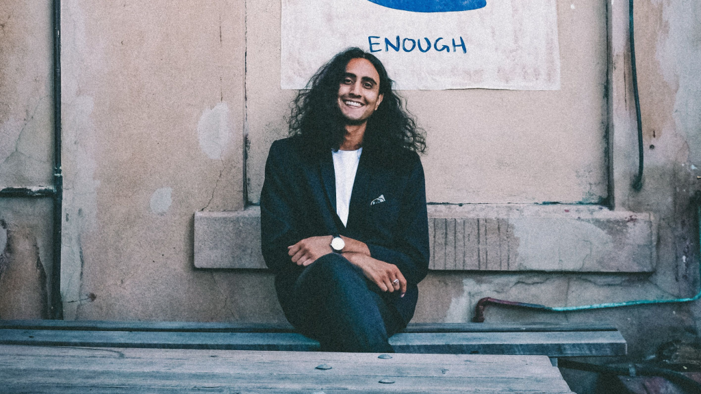Indie(an)-Australian TUSHAR Creates Satisfyingly Bouncy Bedroom Indie ...